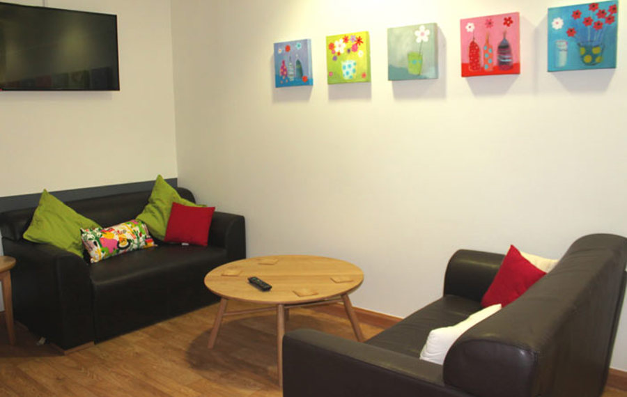 Children's Hospital: Parents' room - artlink - Oxford University Hospitals